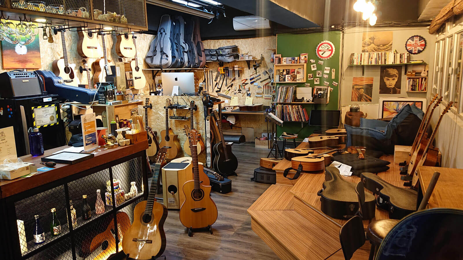 About Us – hkguitarstore.com